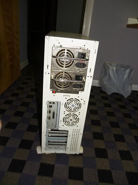 "Jotunheim" Custom Inverted ATX Server Case and How-to | Overclock.net